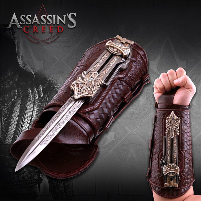 Officially Licensed Assassin's Creed Hidden Blade of Aguilar Gauntlet ...